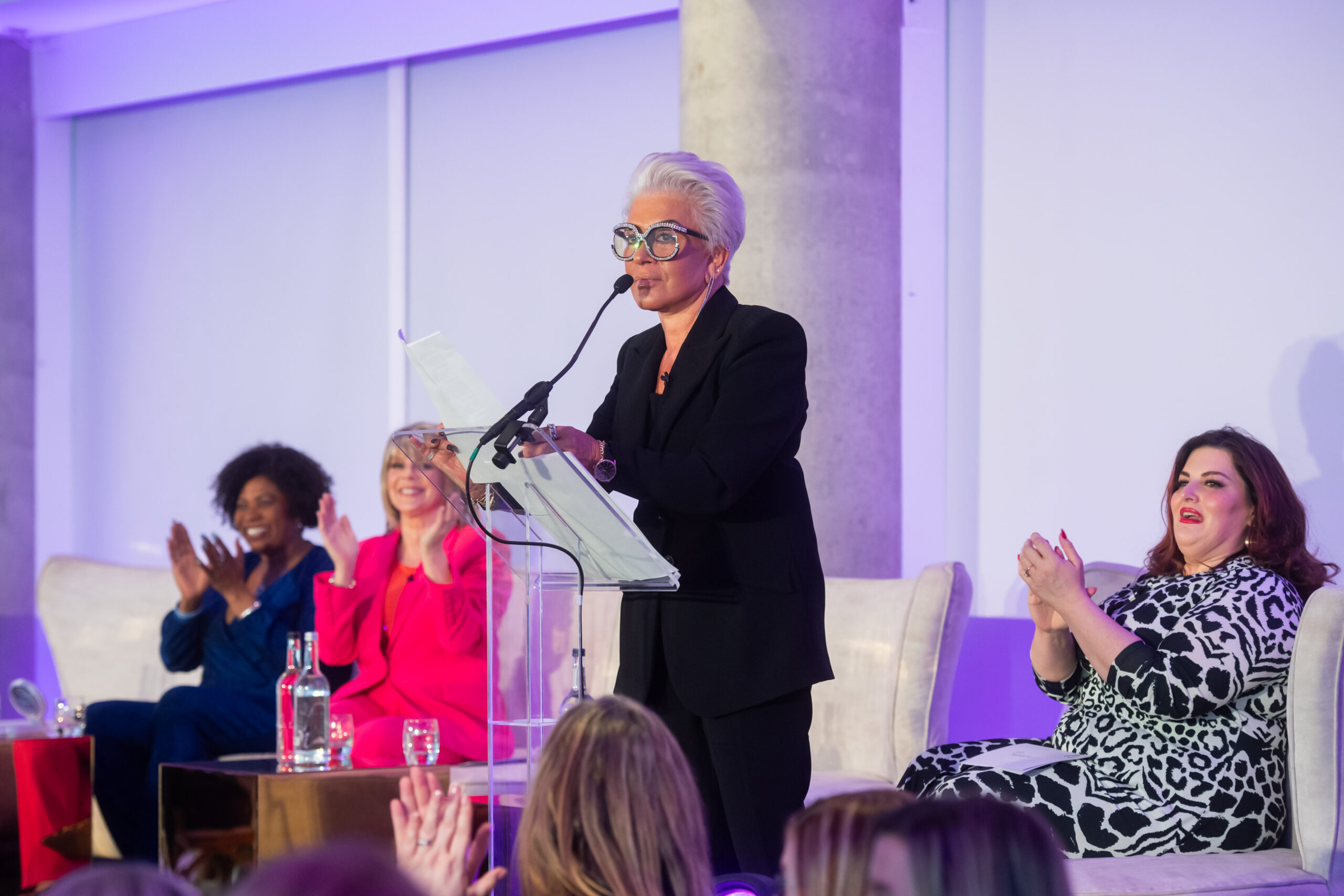 HOME - Liz Taylor Consultancy